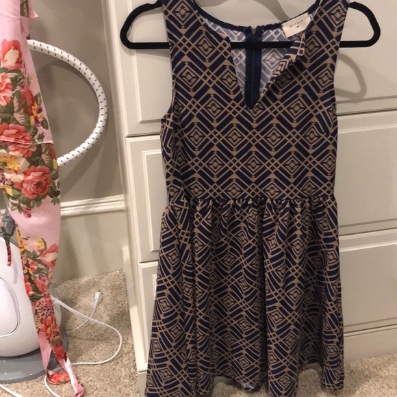 Everly | Dresses | Everly Dress With Tan And Navy Design | Poshmark